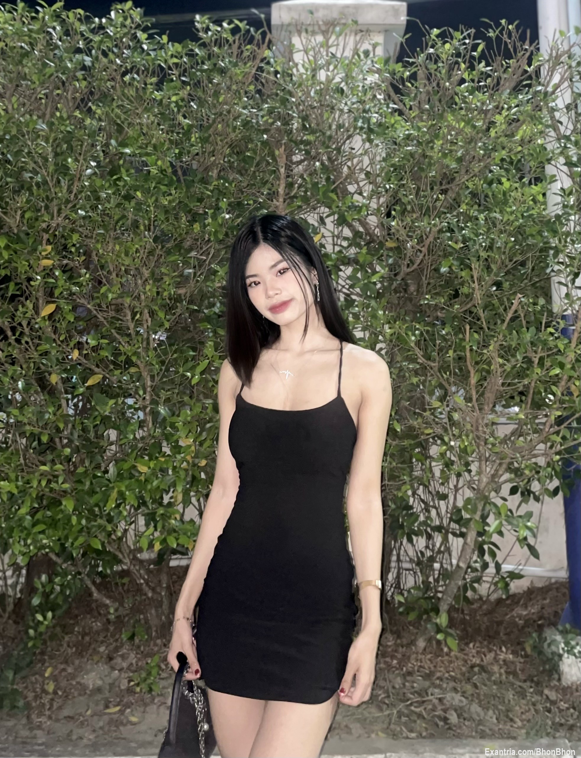 Shwe Bhon Sen - Exantria | Support Creators Content